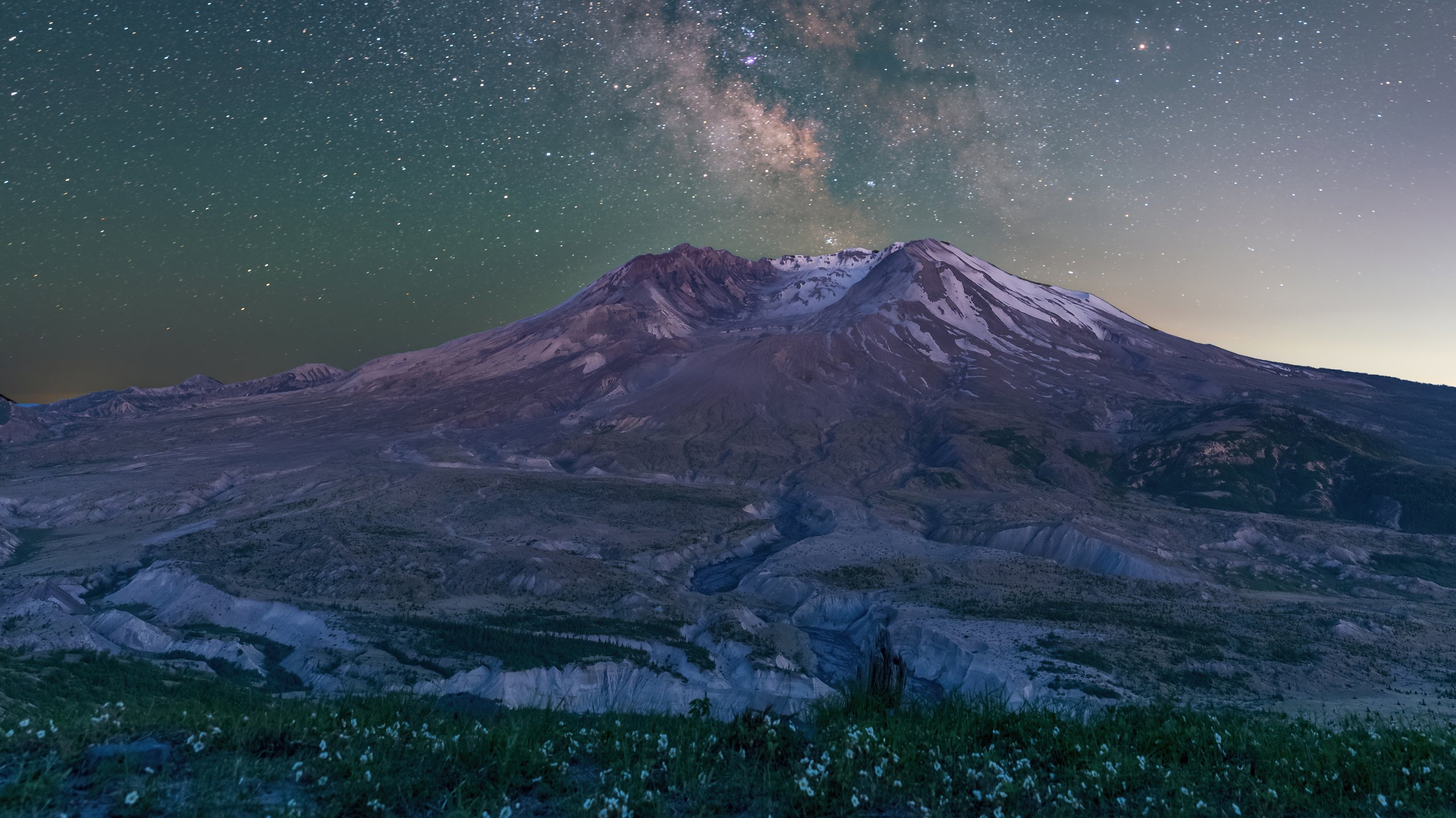 Montaña bajo las estrellas Fondo de pantalla 5k HD ID:10907