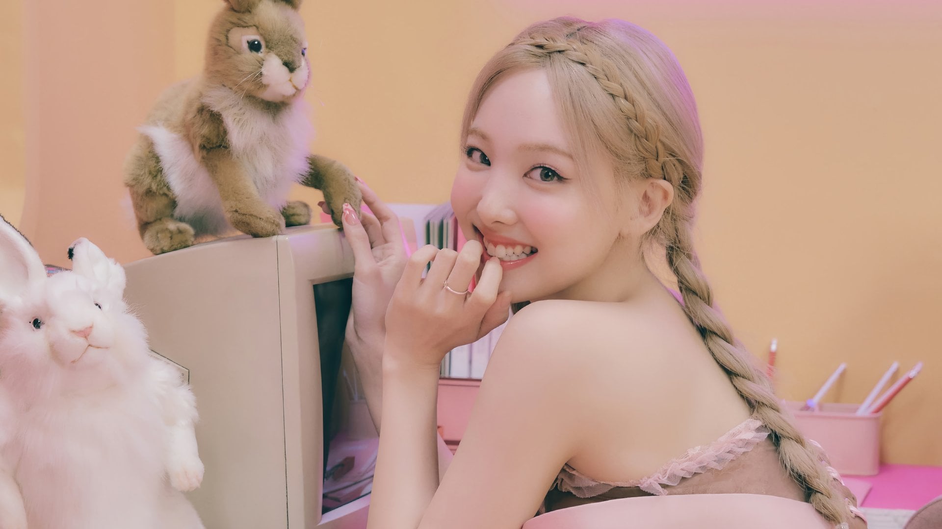 Nayeon TWICE Talk that talk Wallpaper 4k HD ID:10531
